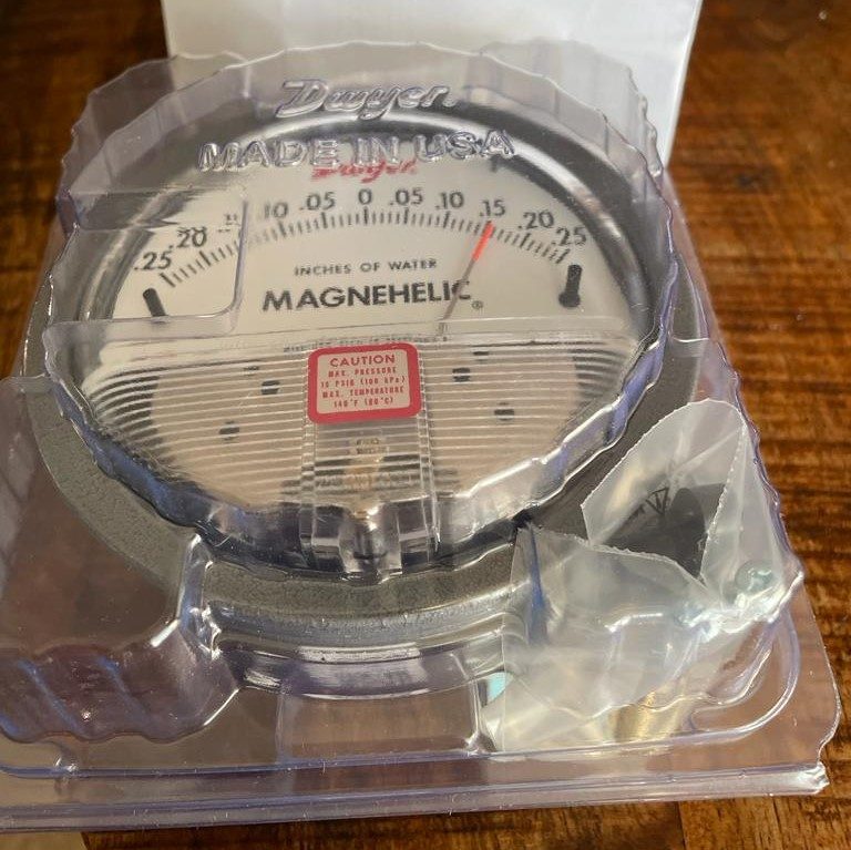 How to Read A Magnehelic Gauge? - Raptor Supplies Blog